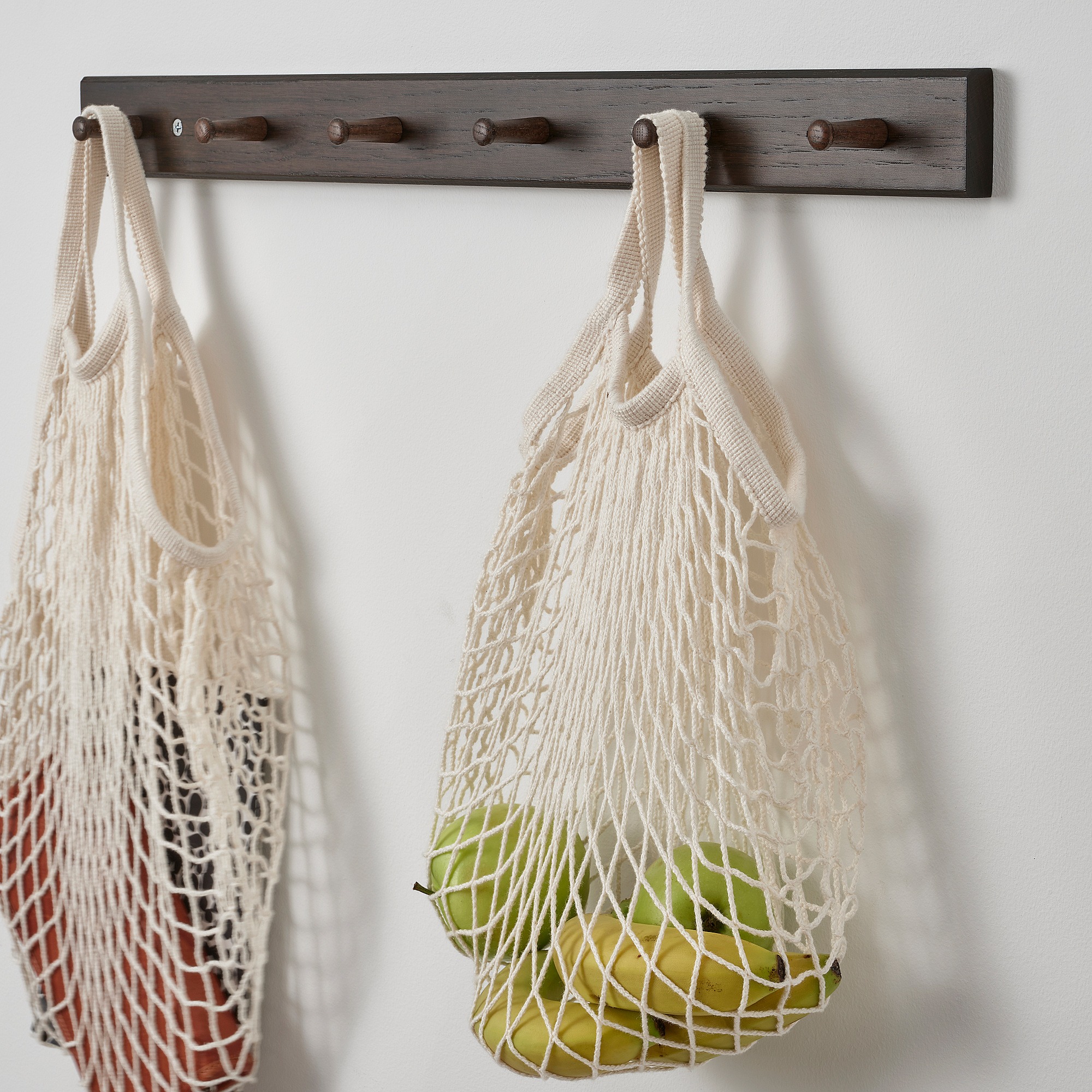 HÖVOLM 6 nupuga nagi tumepruun/puit | IKEA Eesti