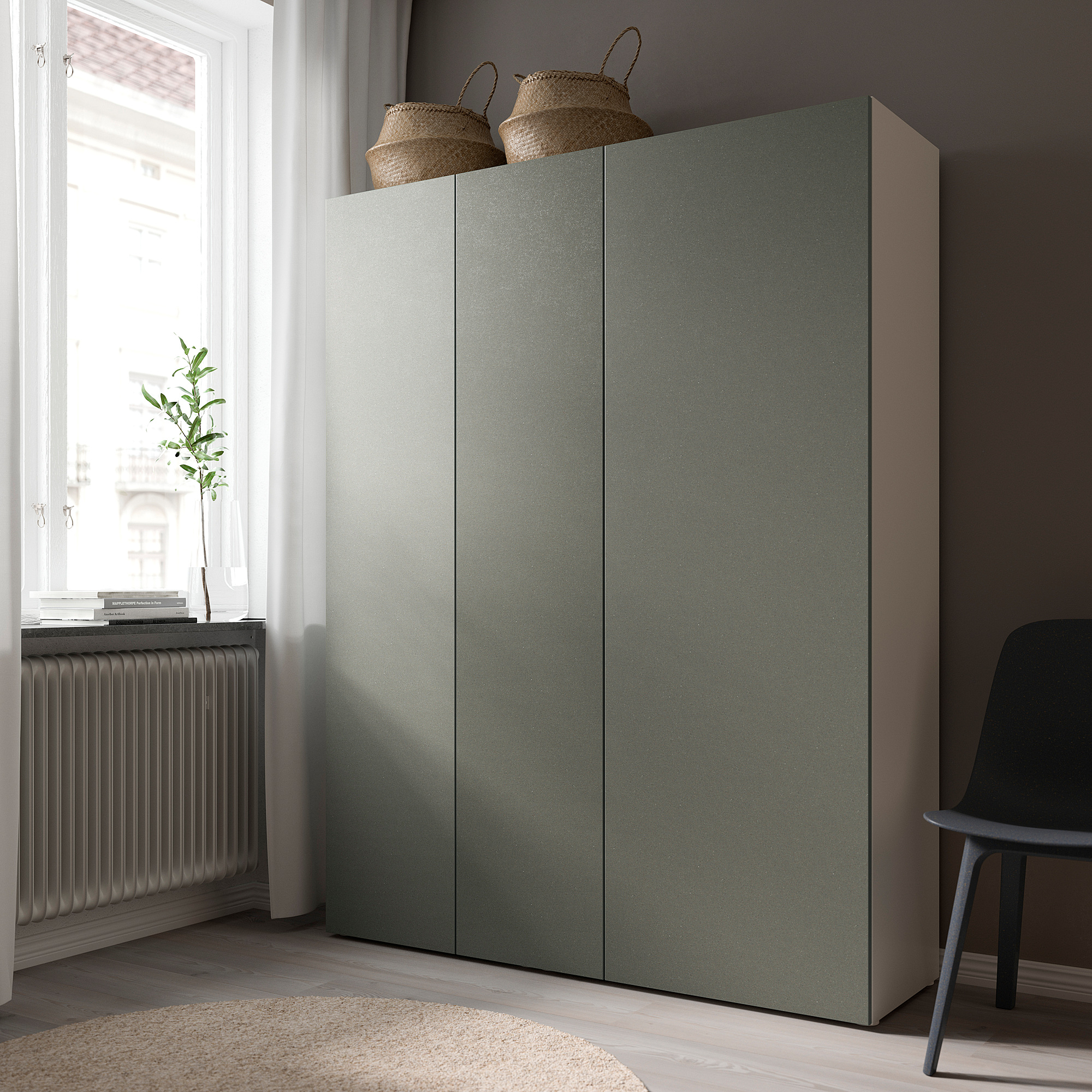 KLUBBUKT door with hinges grey-green 180 cm | IKEA Latvija